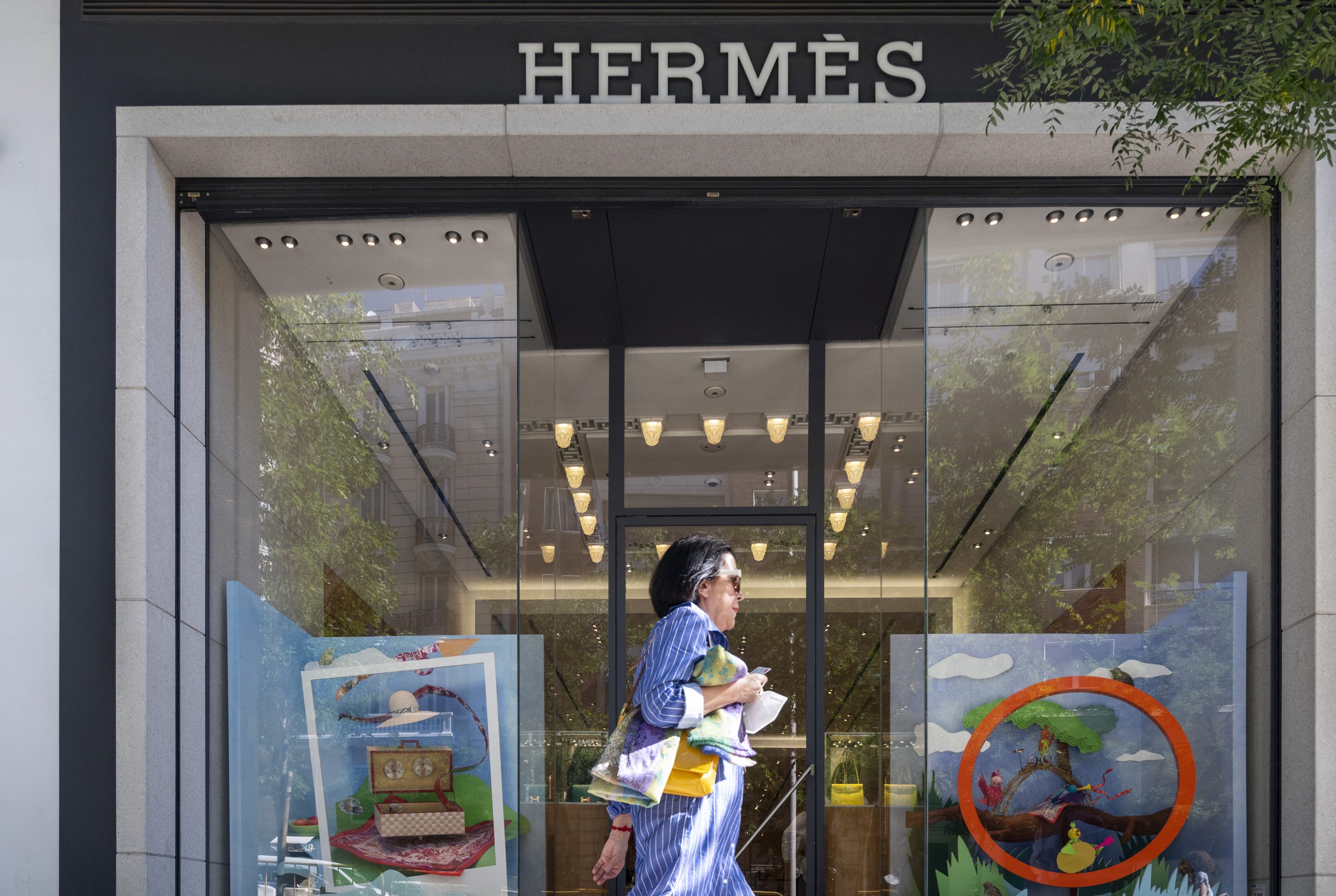 Hermès International (HESAY): Company Profile, Stock Price, News ...