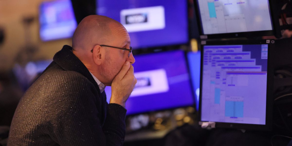 Goldman is training employees in mental health first aid | Fortune