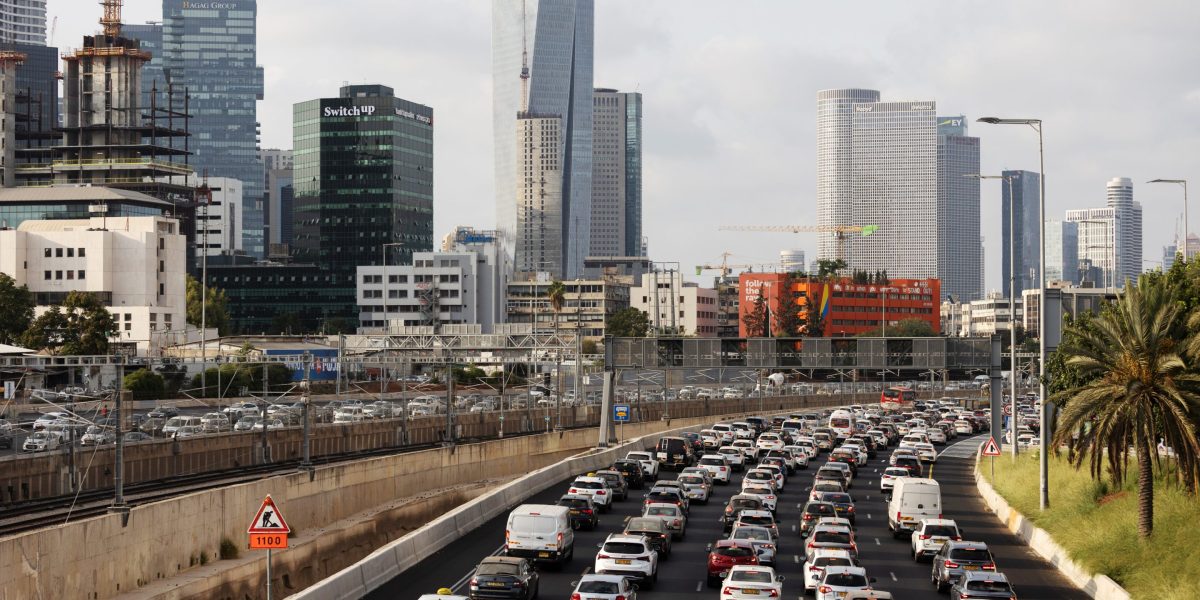 Google Maps, Waze stop showing live traffic data in Israel | Fortune