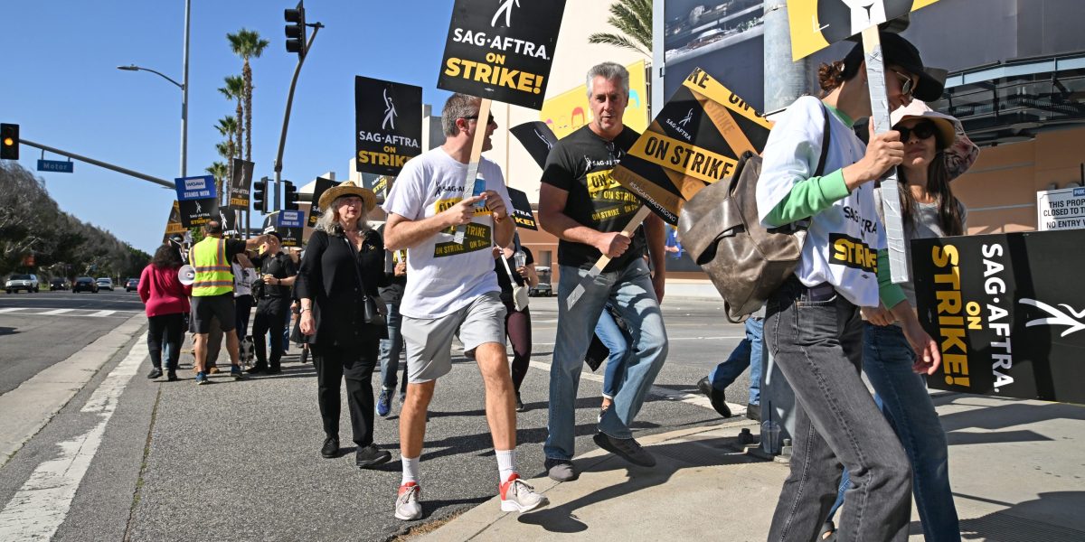 Progress reportedly made in actors' strike negotiations | Fortune