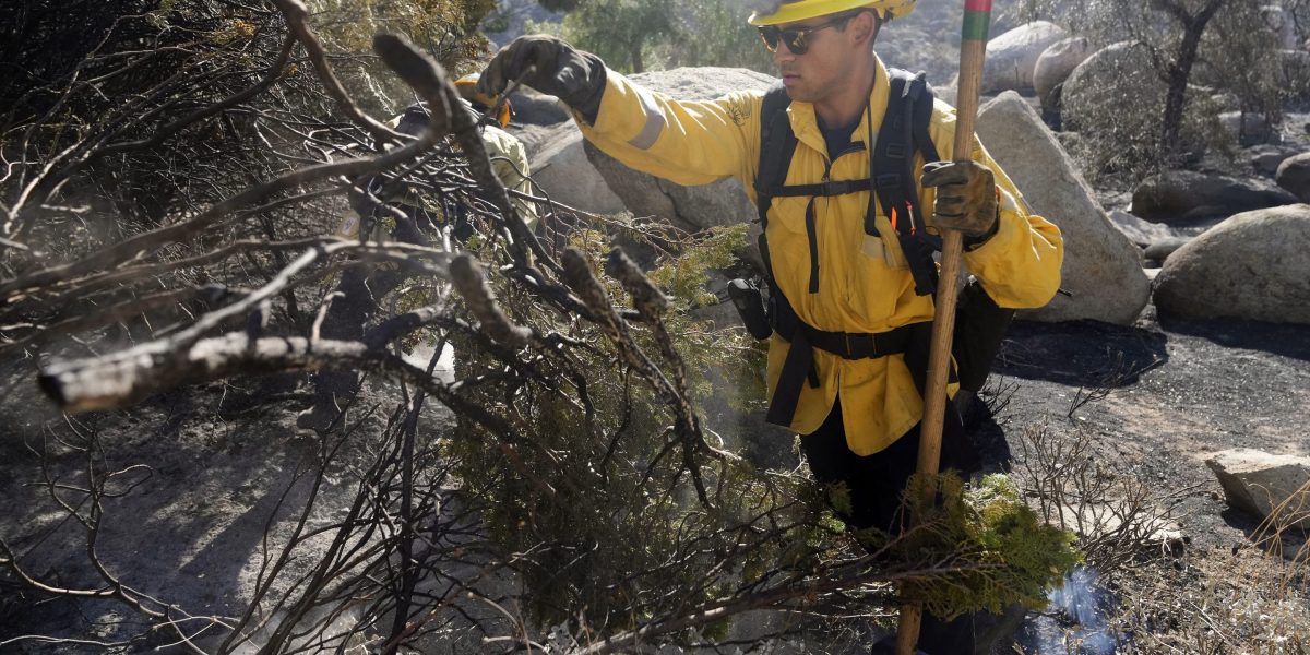 Highland Fire: Thousands evacuated in Southern California as wildfire ...