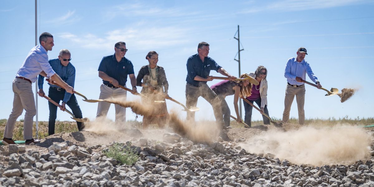Native American tribes halt a $10 billion renewable energy project ...