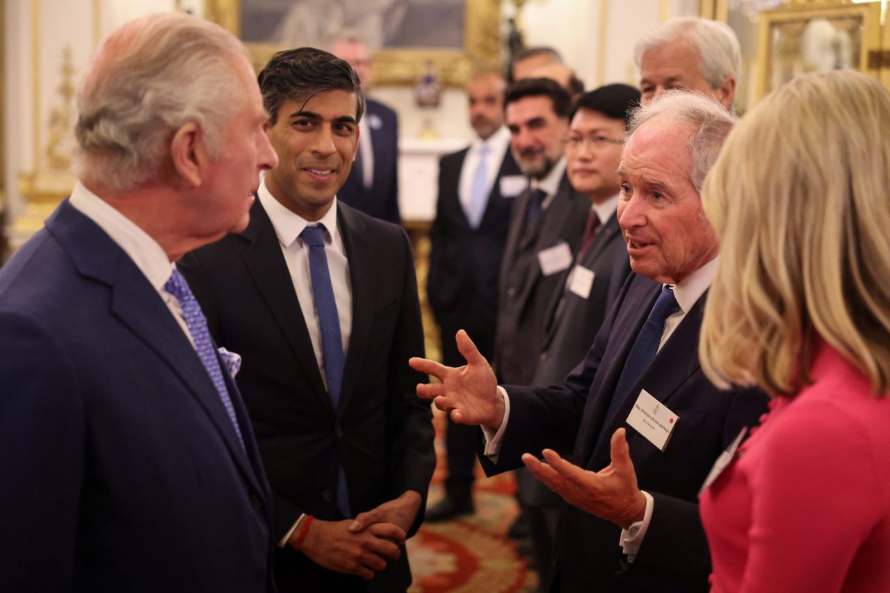 Blackstone billionaire Steve Schwarzman eyes European real-estate deals ...