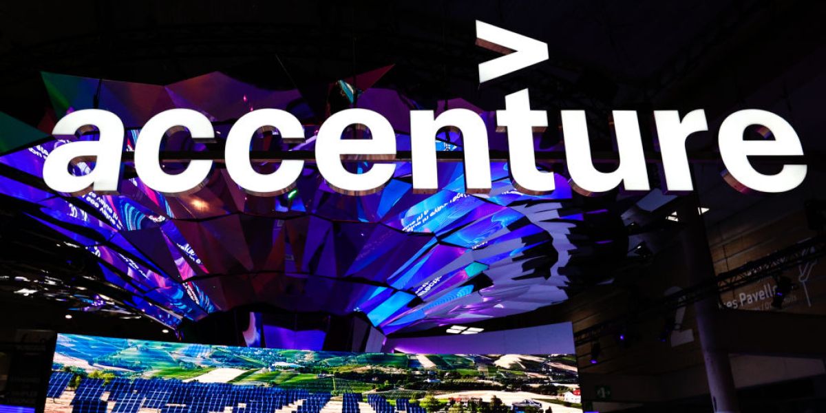 How to break into cybersecurity, as told by Accenture's head of cyber ...