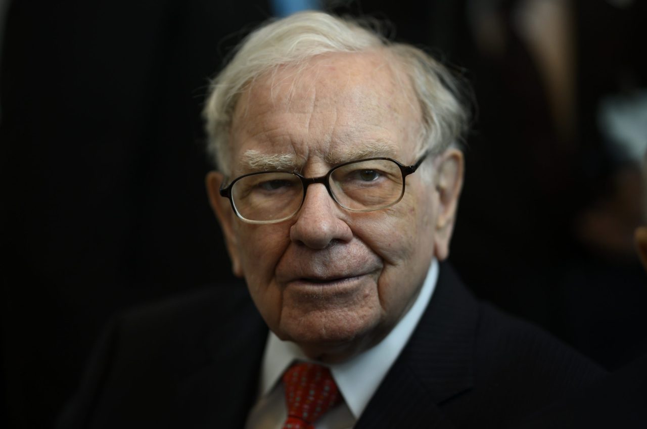 Warren Buffett's $541 million gift to his foundation topped the list of ...
