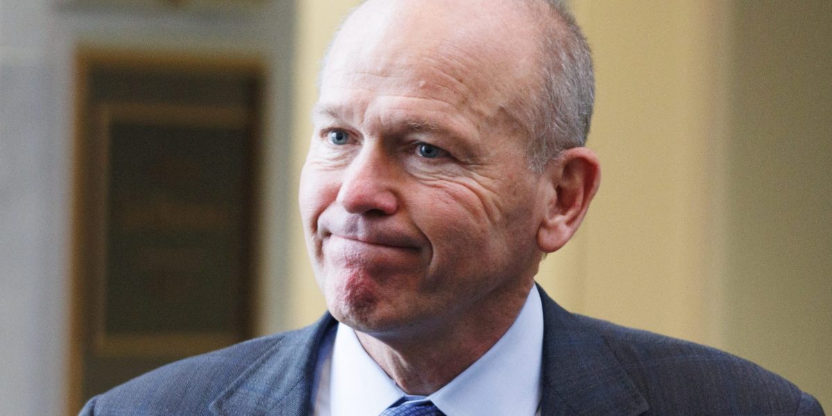 Boeing CEO Dave Calhoun is on the hot seat. Here are 3 concrete steps ...