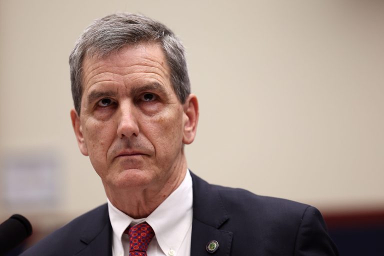 FAA Chief Mike Whitaker on Boeing: current system is not working ...