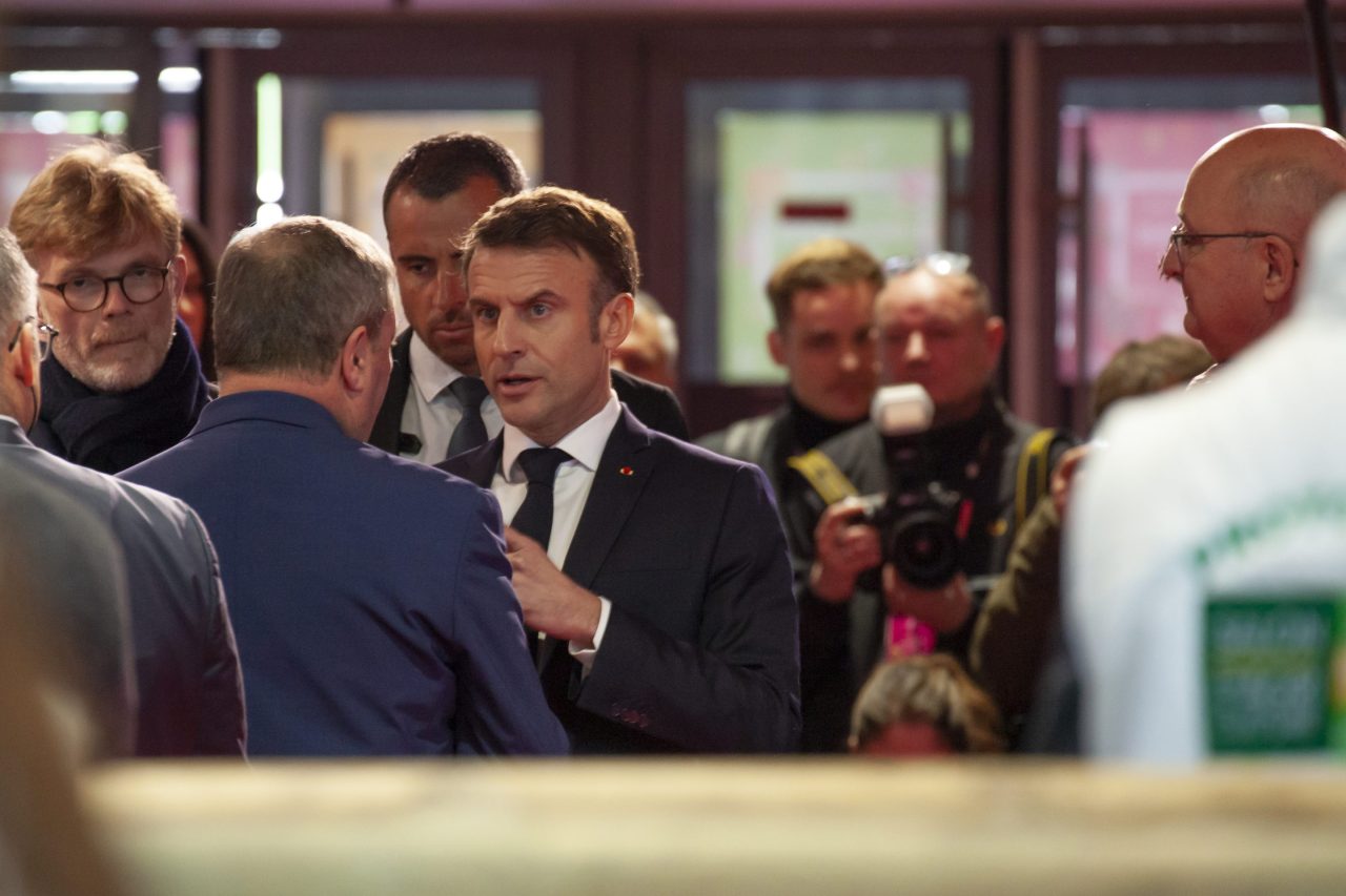 President Emmanuel Macron jeered, booed by angry farmers in Paris ...