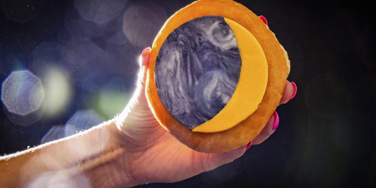 Total eclipse of the donut: Businesses gear up for astrological rarity ...