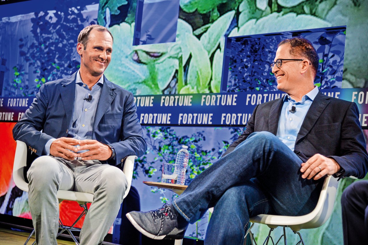 In 40 years as a founder-CEO, Michael Dell turned his dorm-room PC ...
