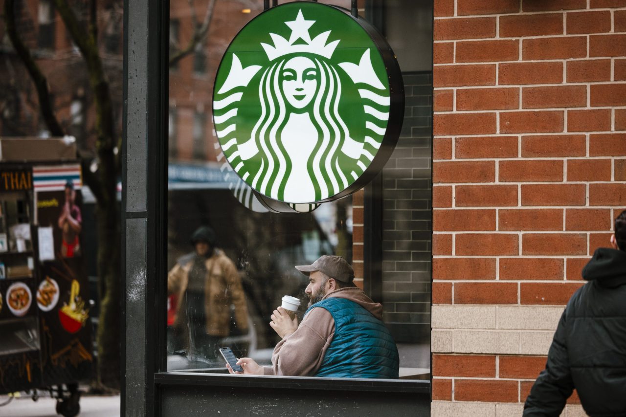 Starbucks is now the world's second-largest restaurant chain | Fortune
