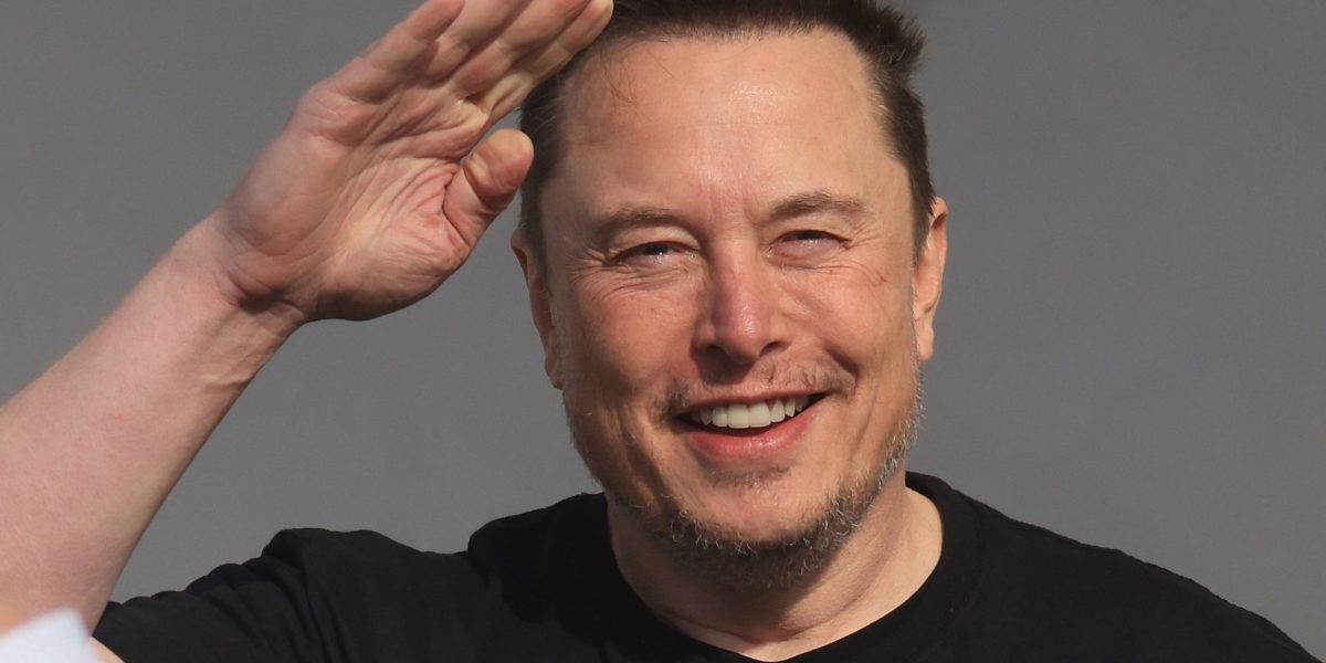 Elon Musk, Cybertruck, and Tesla loyalists: Long-term shareholders to ...