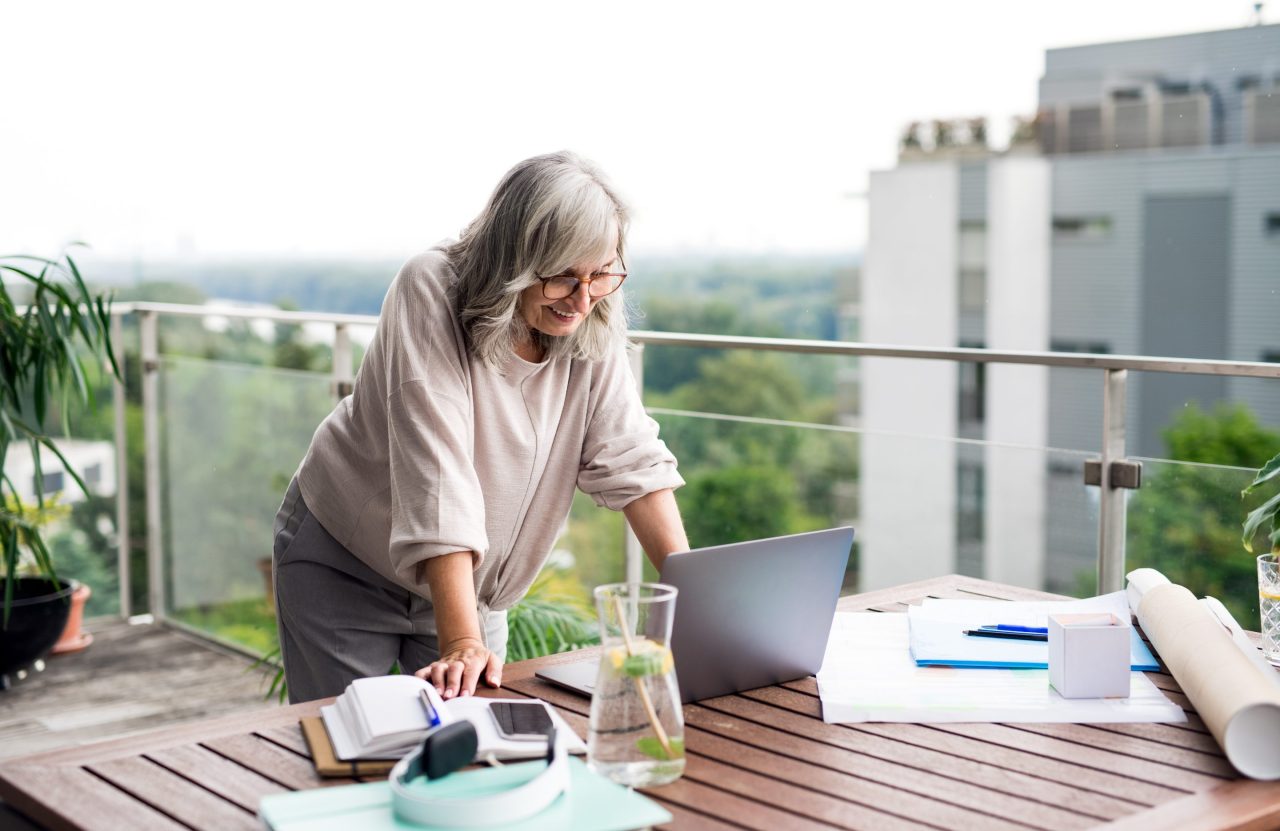 The new retirement is no retirement: Baby boomers are keeping jobs well ...