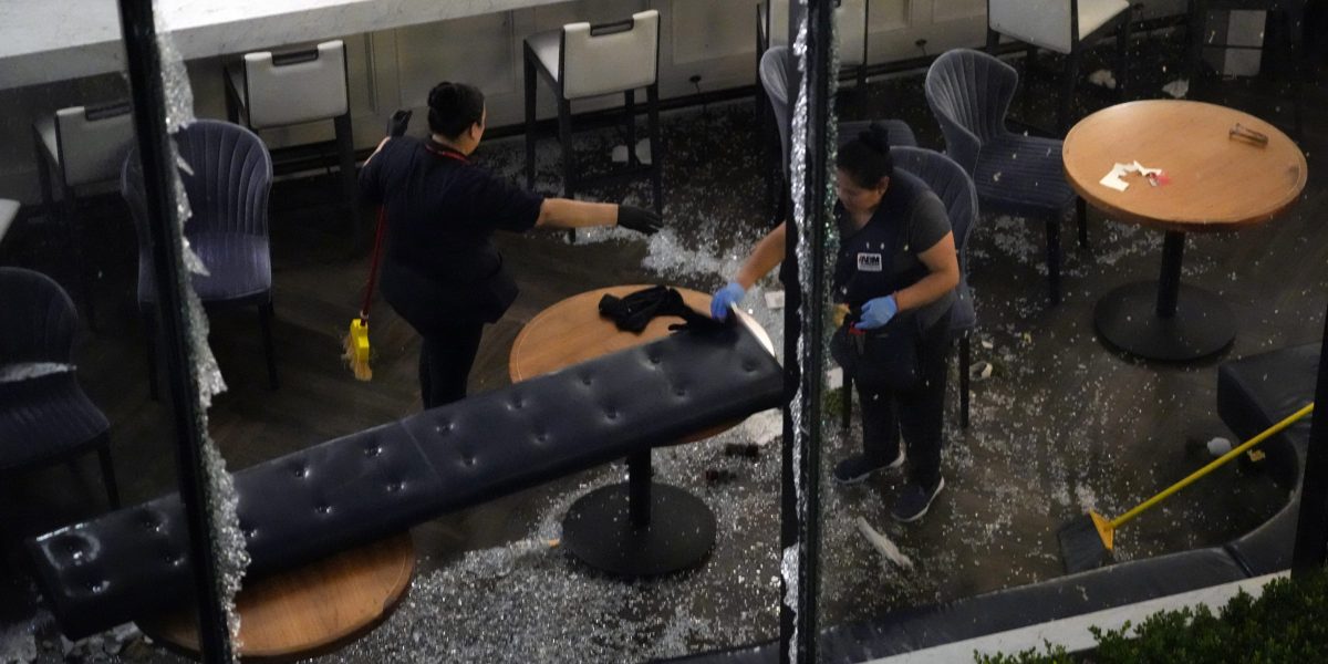 Severe Texas storms knock out power to 900,000 Houston businesses and ...