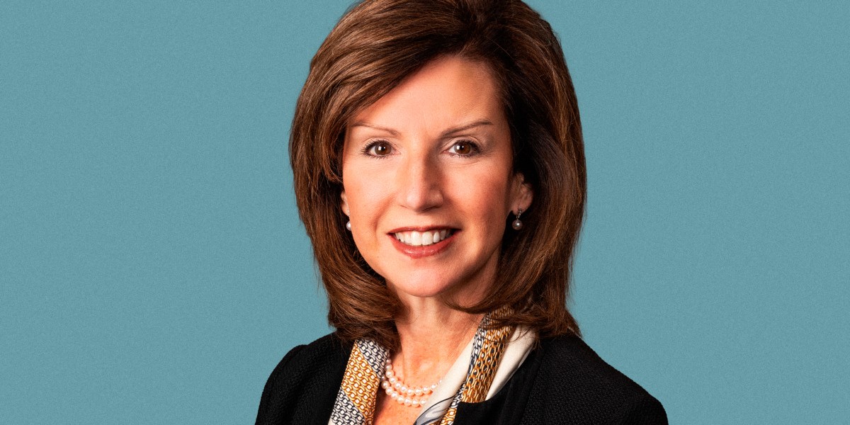 Marathon Petroleum's first female CEO also was the firm's first female ...