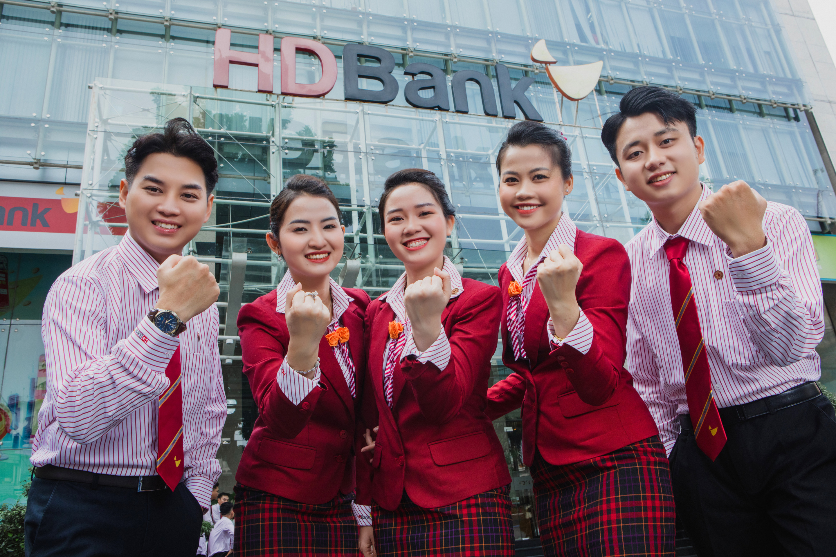 HDBank Company Profile, Stock Price, News, Rankings | Fortune