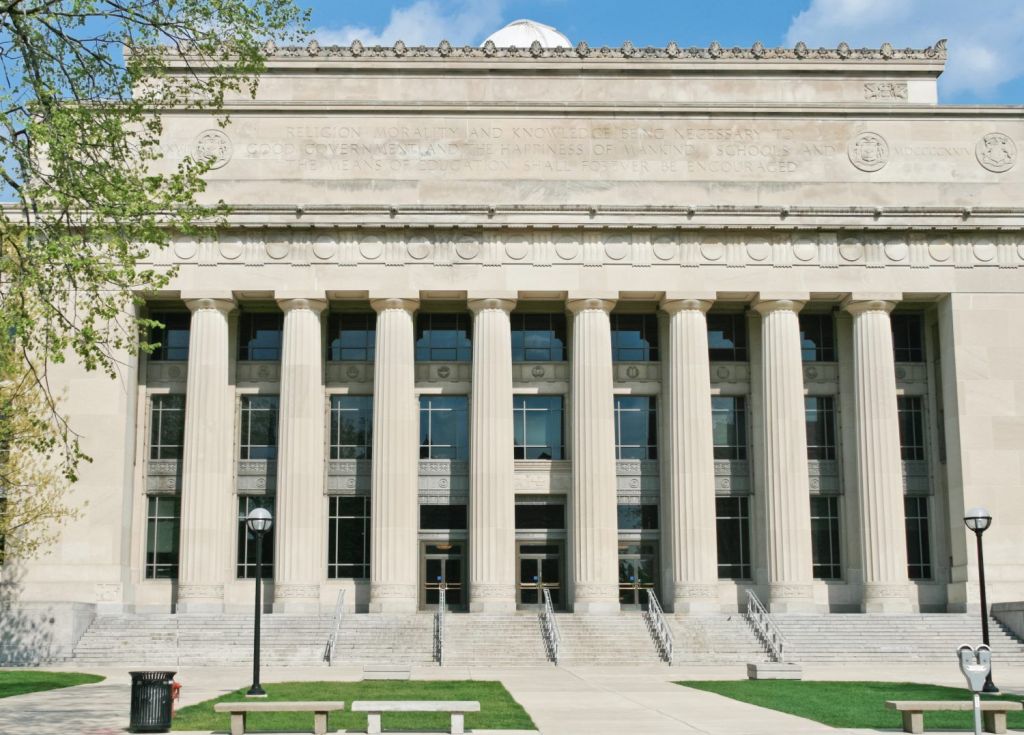 Best Business Schools and MBA Programs for 2025 | Fortune Education