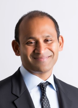 Nomura's CIO is modernizing his company's tech while rethinking when to ...