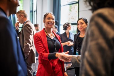 The best MBA alumni networks | Fortune Education
