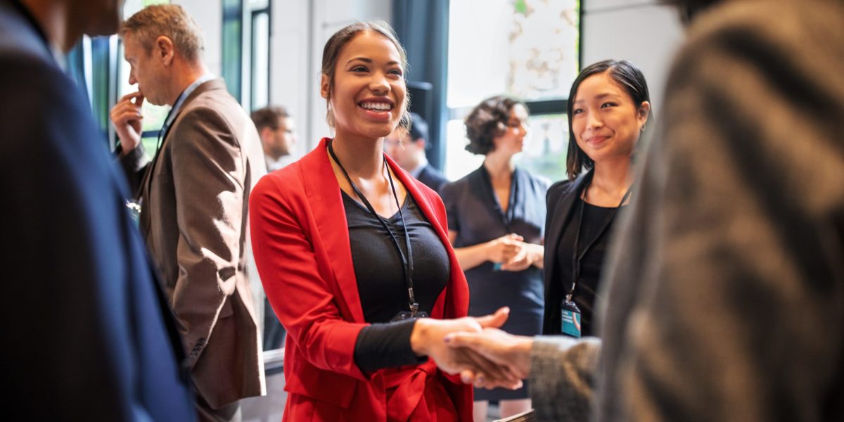 The best MBA alumni networks | Fortune Education