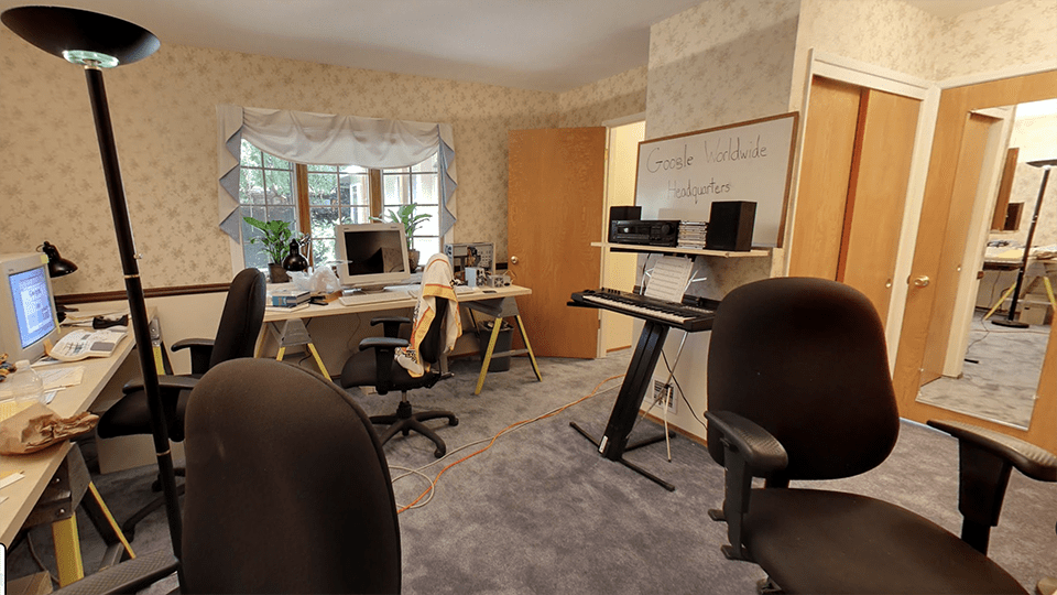 See what Google's original office looked like in 1998 | Fortune