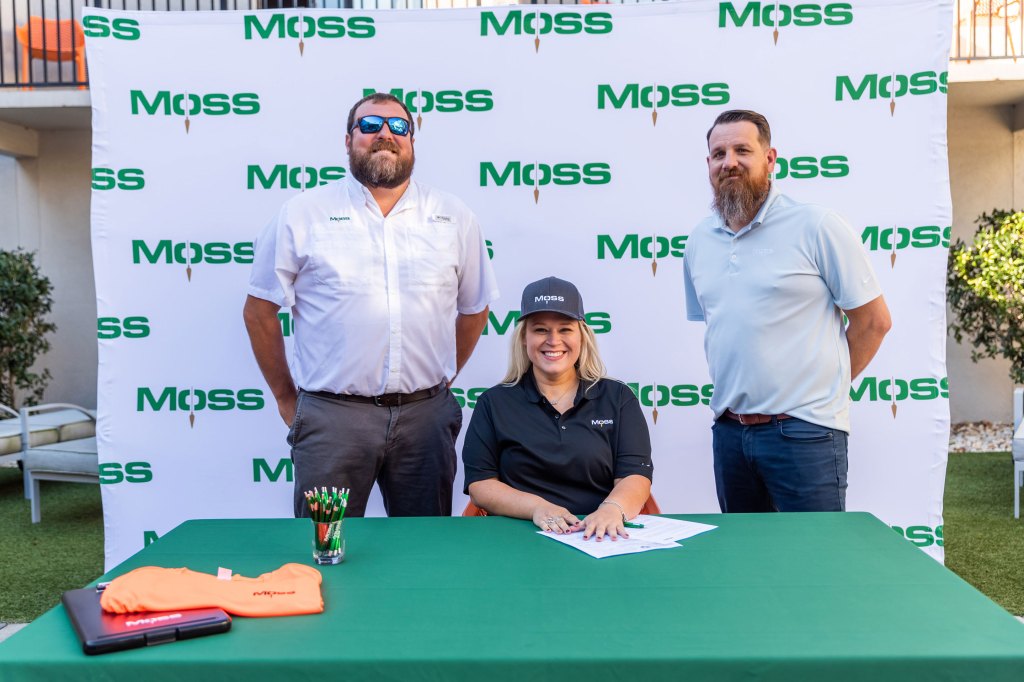 Moss Construction Management Company Profile, Stock Price, News ...