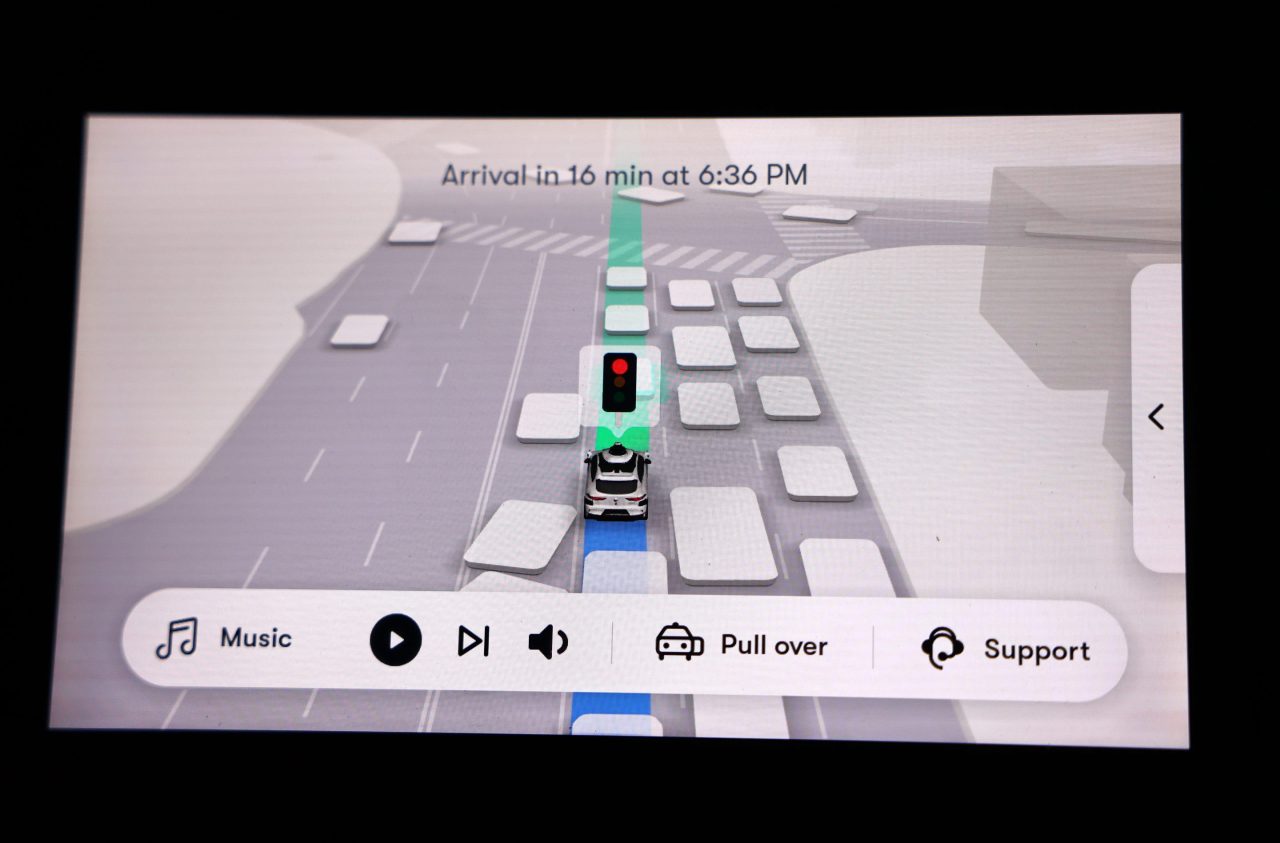 Exclusive: Waymo engineering exec discusses self-driving AI models that ...