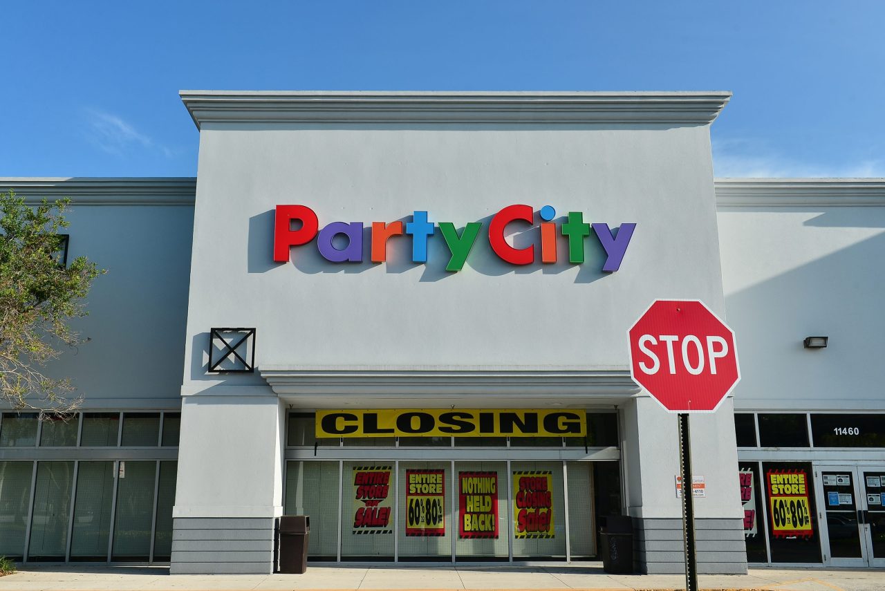 Party City to wind down operations, fire employees, CEO says | Fortune