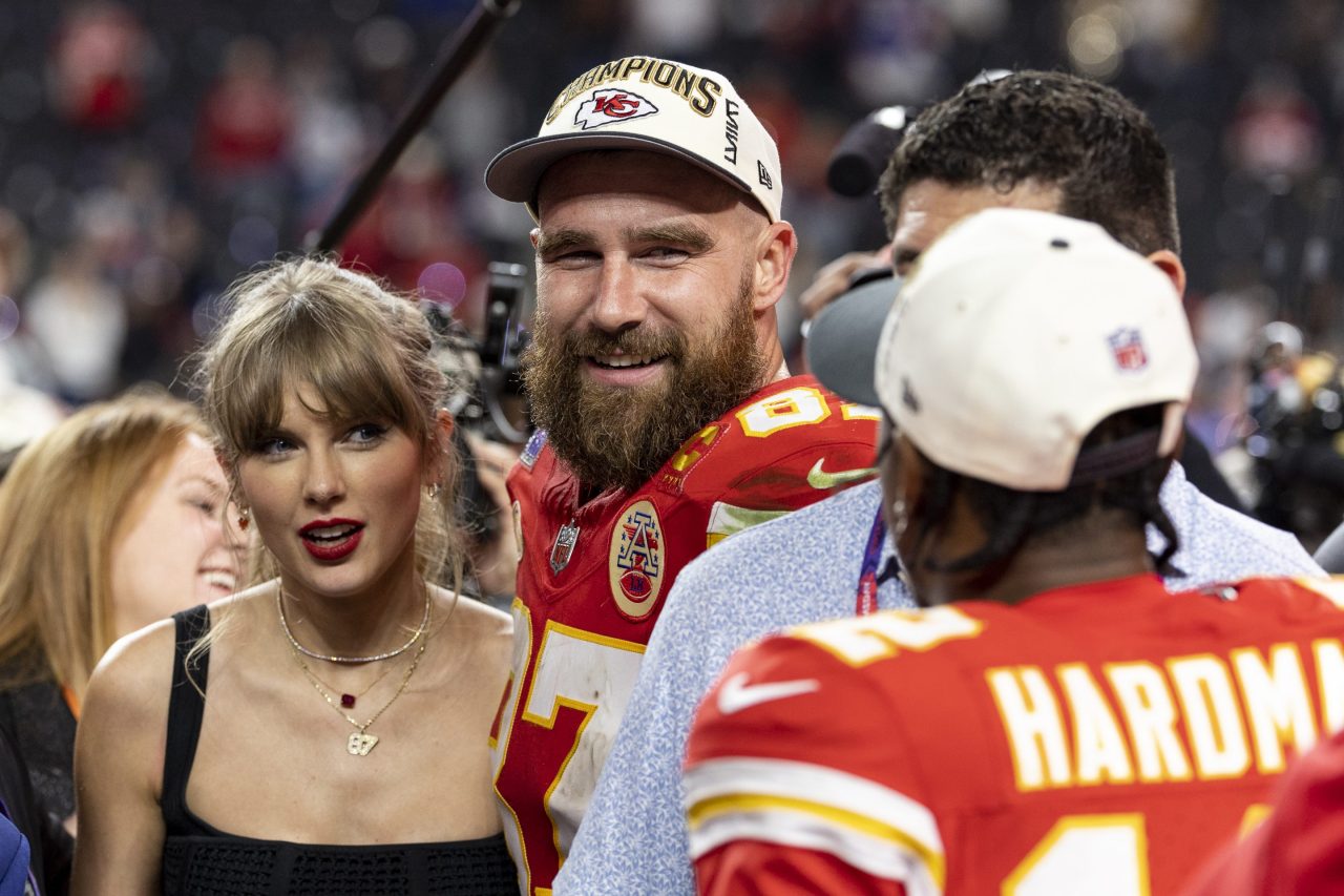 NFL and NBA players are being targeted by organized crimes groups, FBI ...