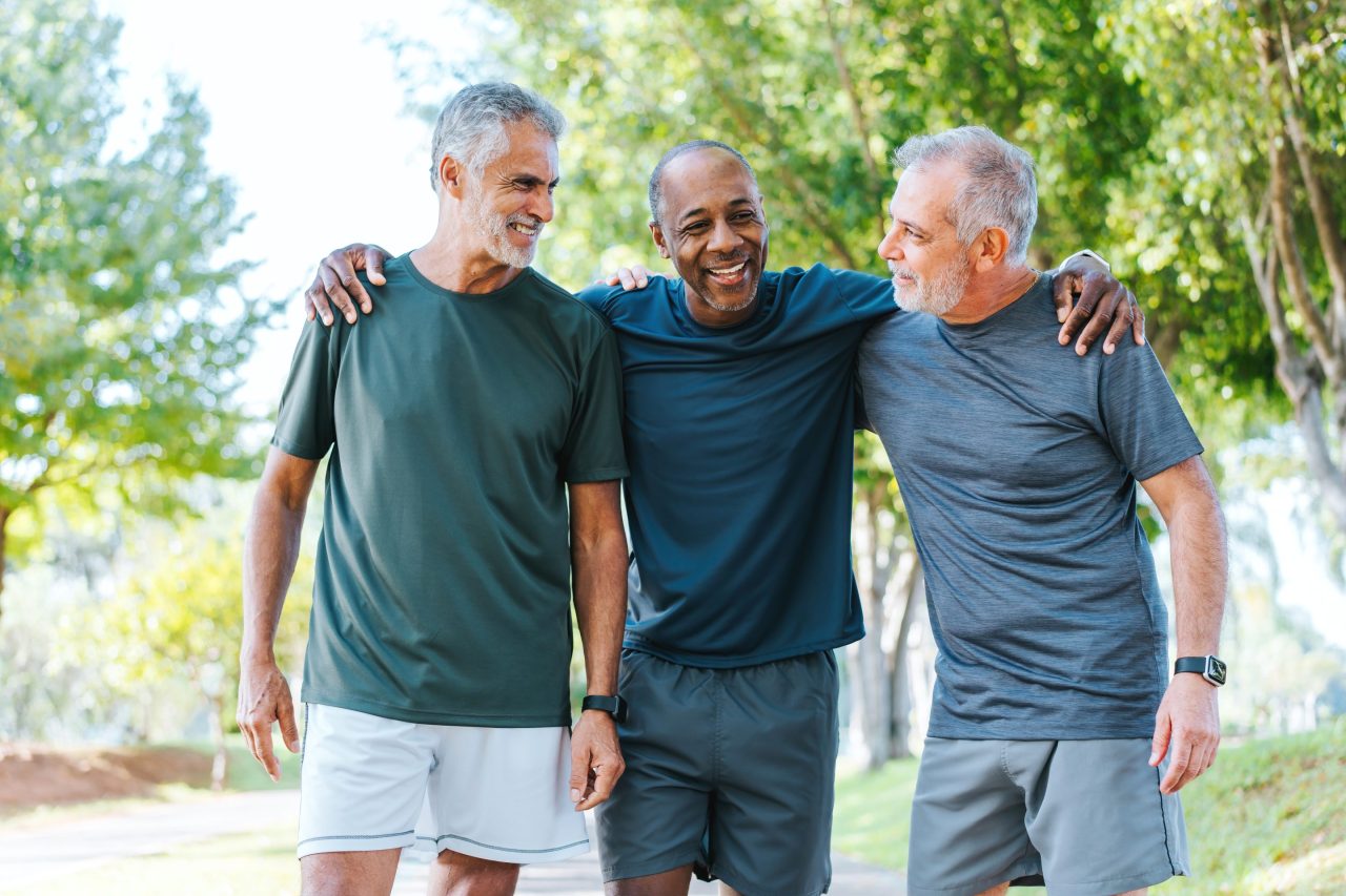 Adopting these 8 healthy habits by middle age could add decades to your life | Fortune Well