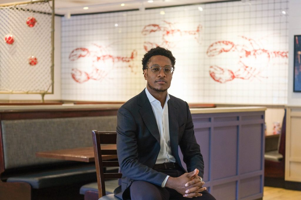 Red Lobster's 36-year-old CEO started as a Goldman Sachs intern. He ...