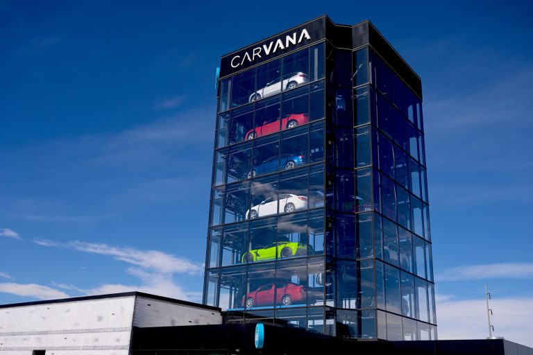 Carvana's CFO points to record year despite stock taking a hit | Fortune