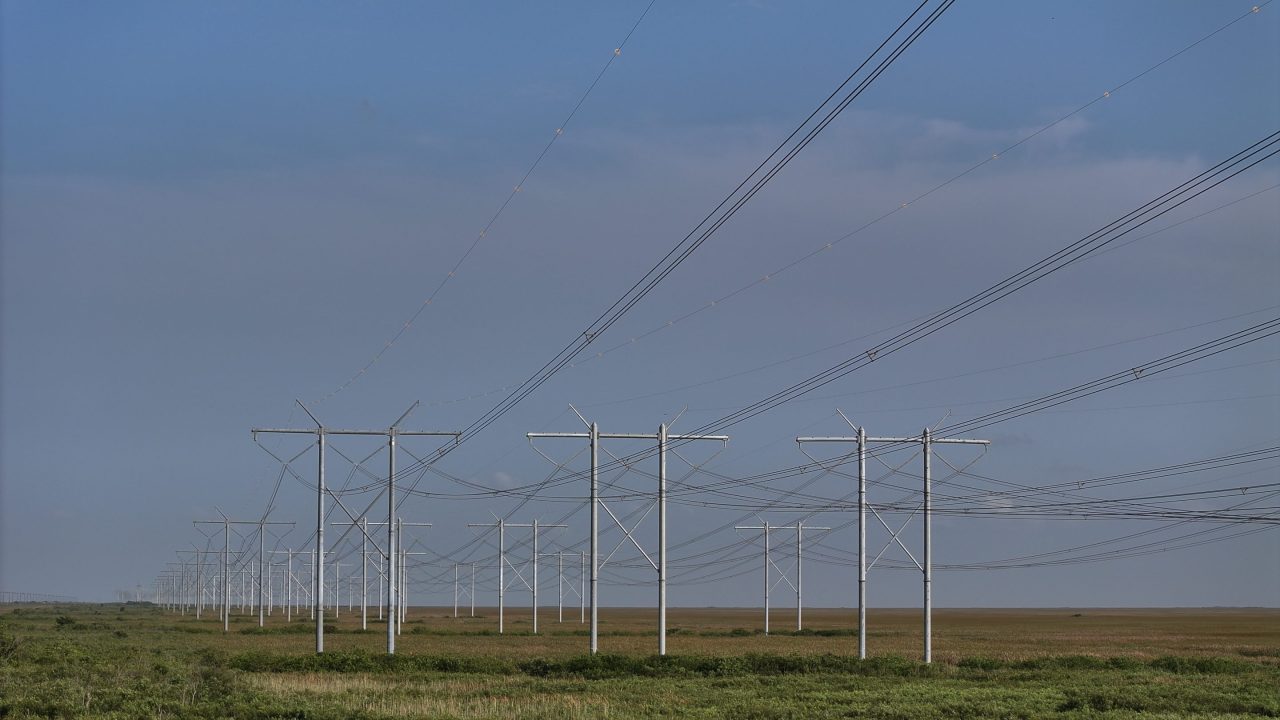 Entergy CEO touts $10 billion Meta data center in Louisiana as AI ...