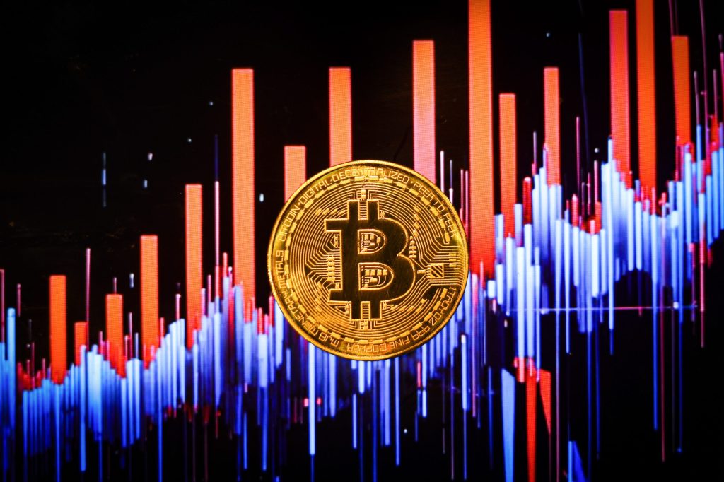 Bitcoin slides below $90,000 as crypto selloff gathers steam | Fortune