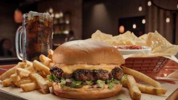 Chili's is winning fast-casual dining while others are floundering ...