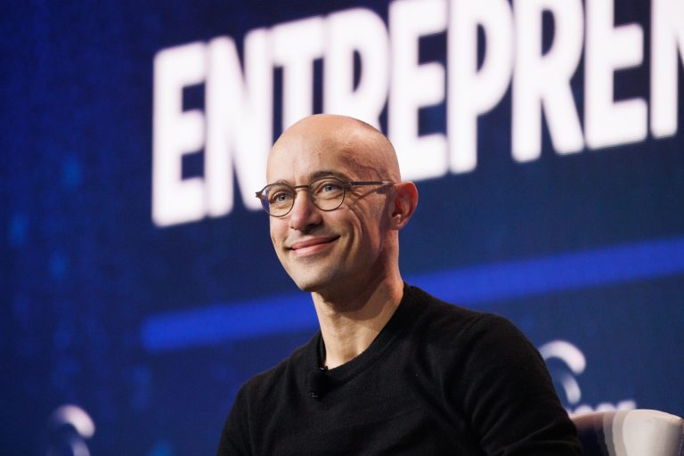 Leadership News, Career Growth & Business Insights | Fortune