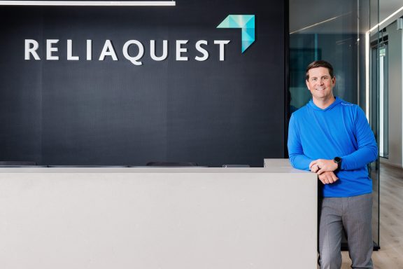 This CEO went from bagging groceries at Publix to founding a $3.4 ...