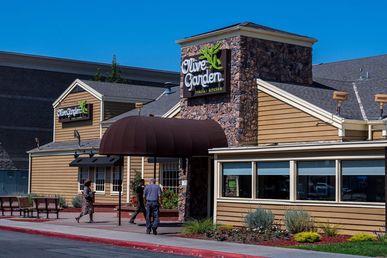 Darden Restaurants (DRI): Company Profile, Stock Price, News, Rankings ...