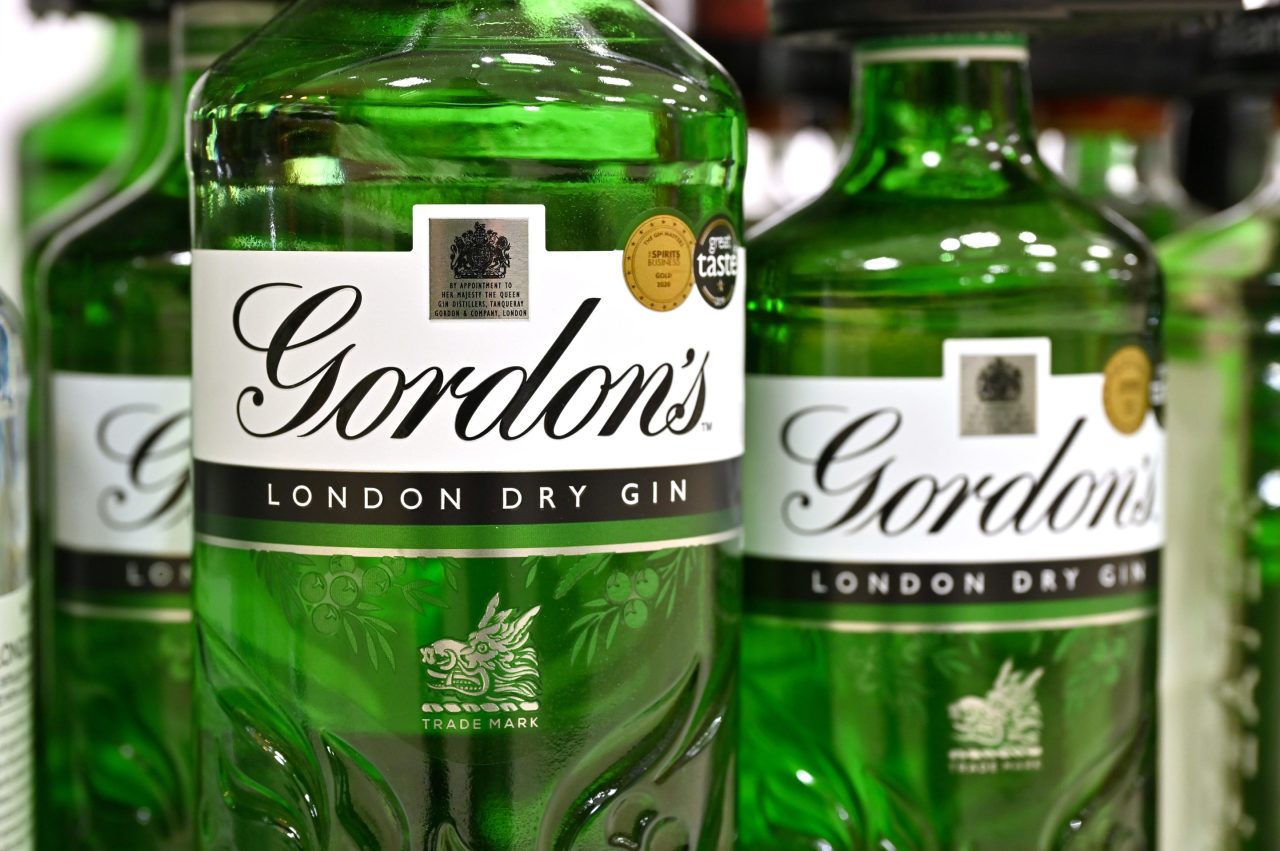 Diageo plans $500 million of cost cuts as U.S. tariffs kick in ...
