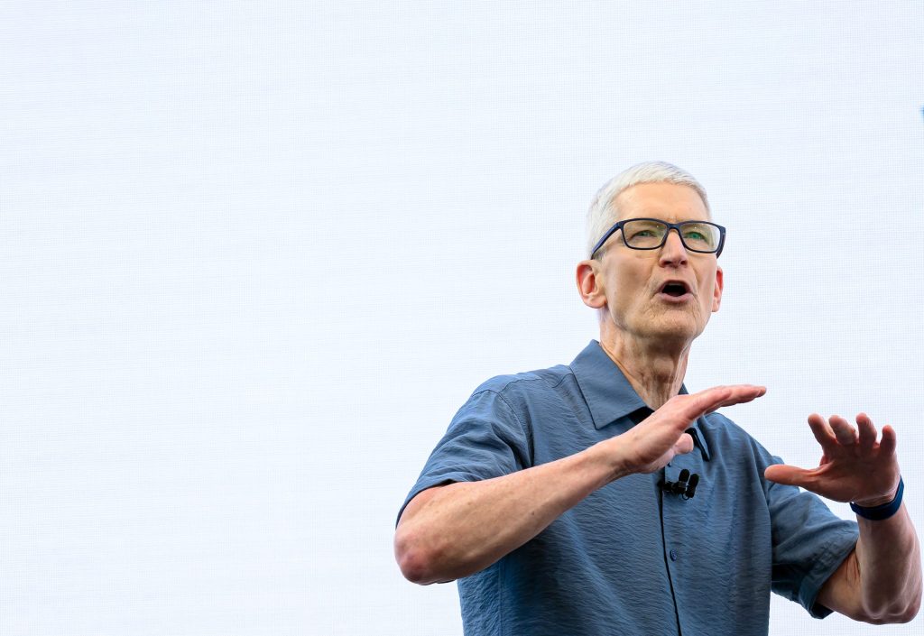 Apple might win the AI race after all | Fortune