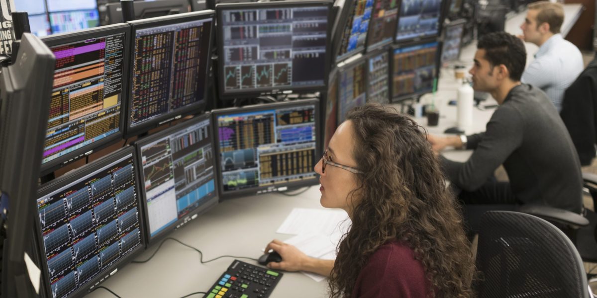 AI could eliminate entry-level Wall Street banking jobs | Fortune