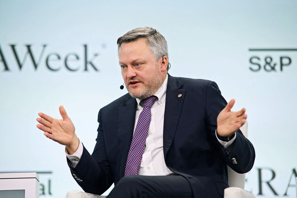 'Too far, too fast': BP’s painful retreat from the renewables it once ...