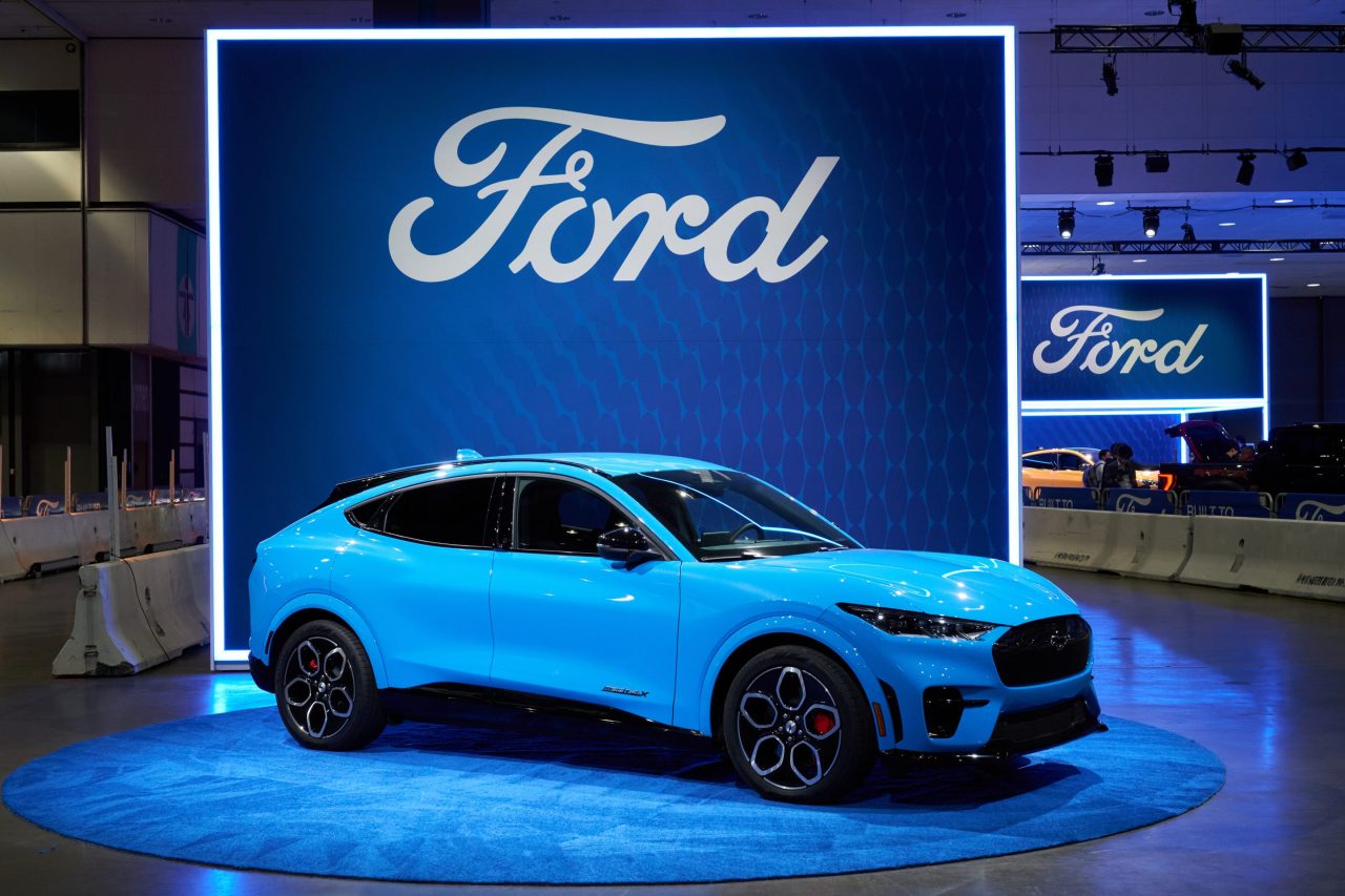 Ford recalls more than 850,000 vehicles | Fortune