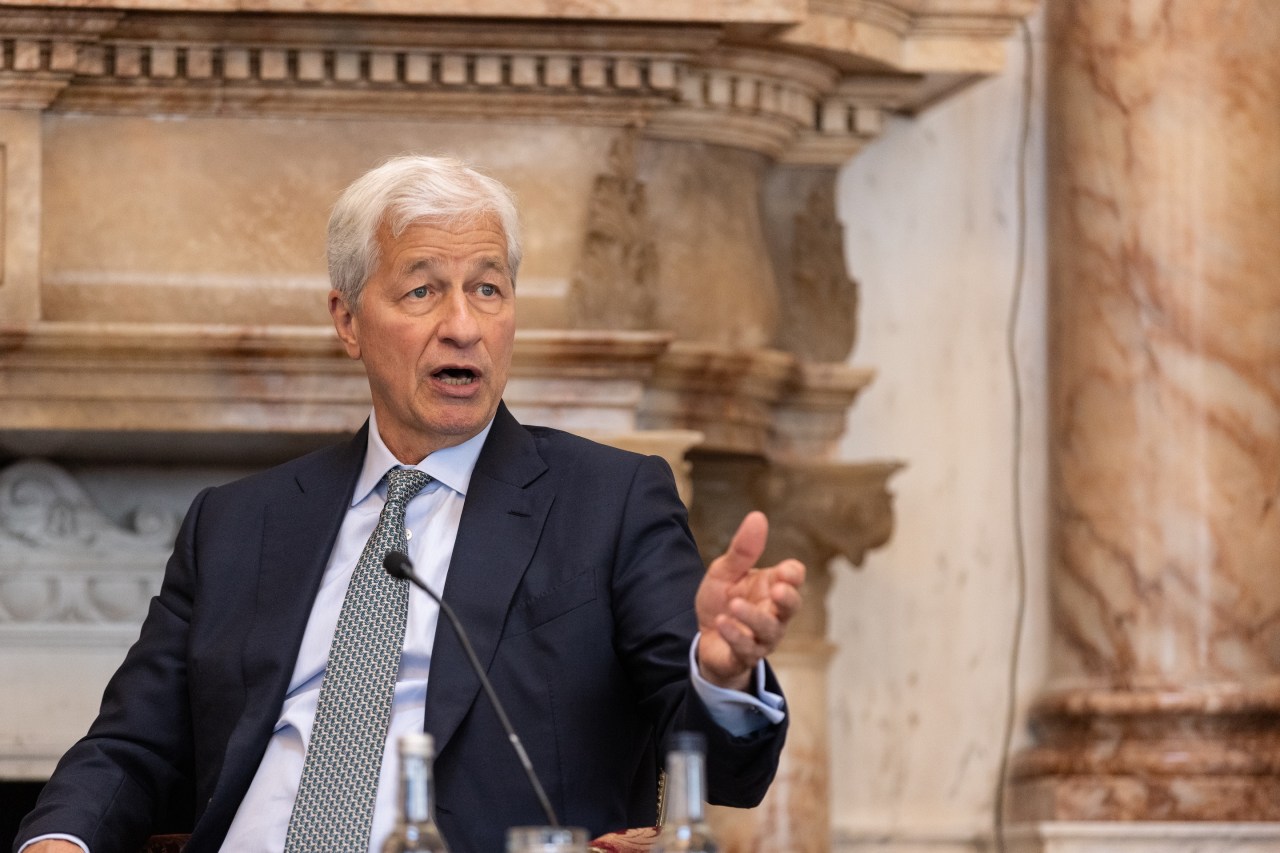 JPMorgan Chase is rolling out a new fee structure that could ‘cripple ...