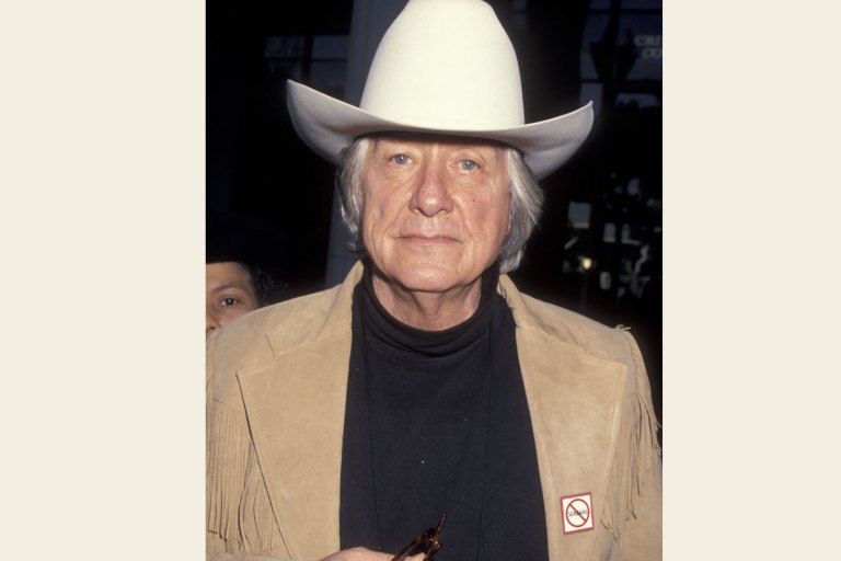 Gerry Spence, legendary trial lawyer who fought to 'free the people of ...