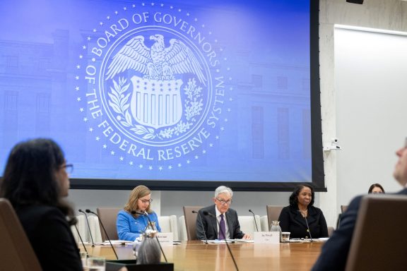 What would the Fed do in a tie vote? It's not clear, and the BoE had to ...