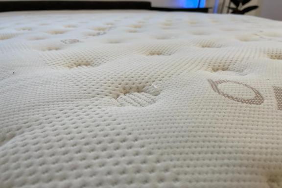 Saatva Mattress Review 2026 | Fortune