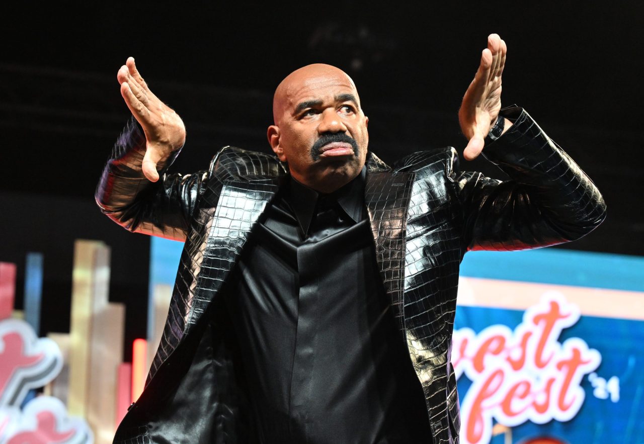 Steve Harvey went from sleeping in his car on $50 a week to ...