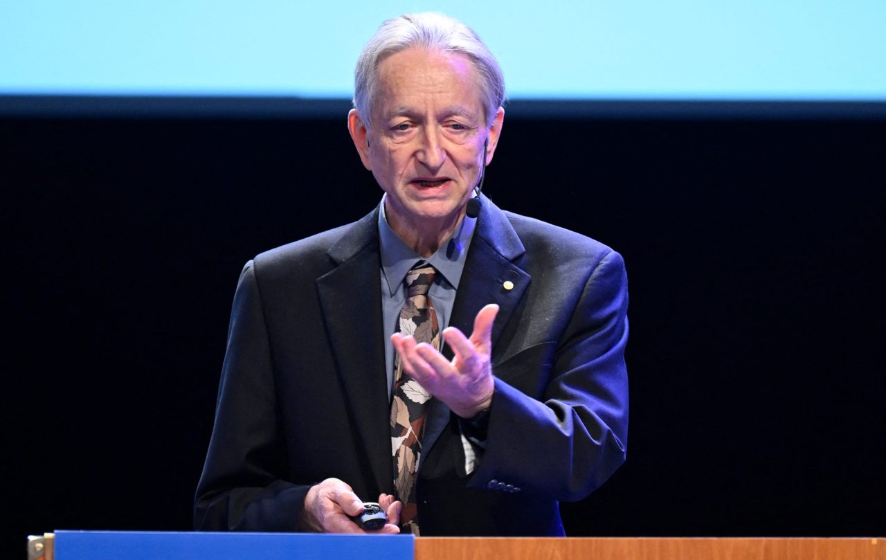 Geoffrey Hinton says AI will cause massive unemployment and send ...