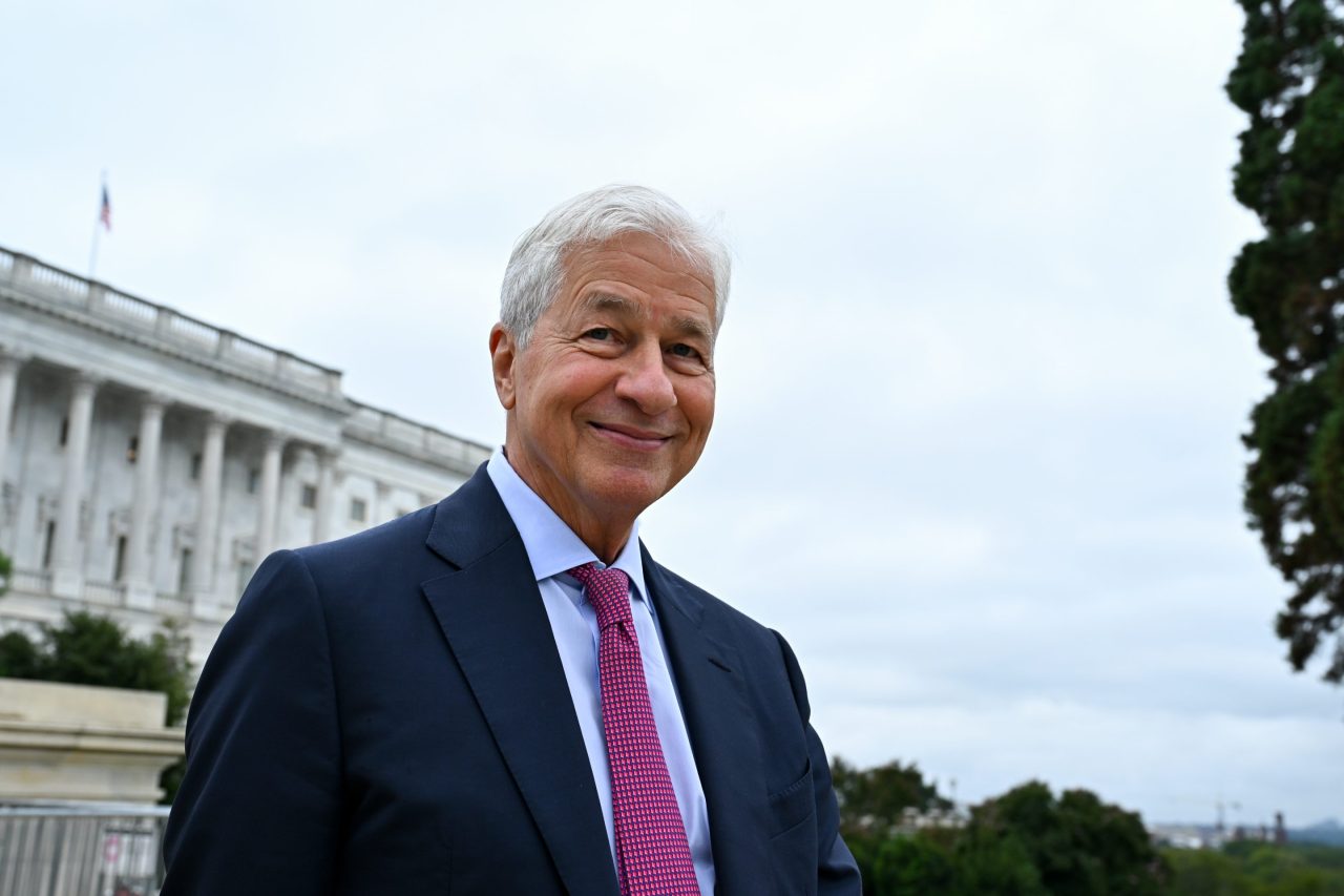 JPMorgan’s Jamie Dimon faced death and realized he had no regrets: How his perspective shifted ...